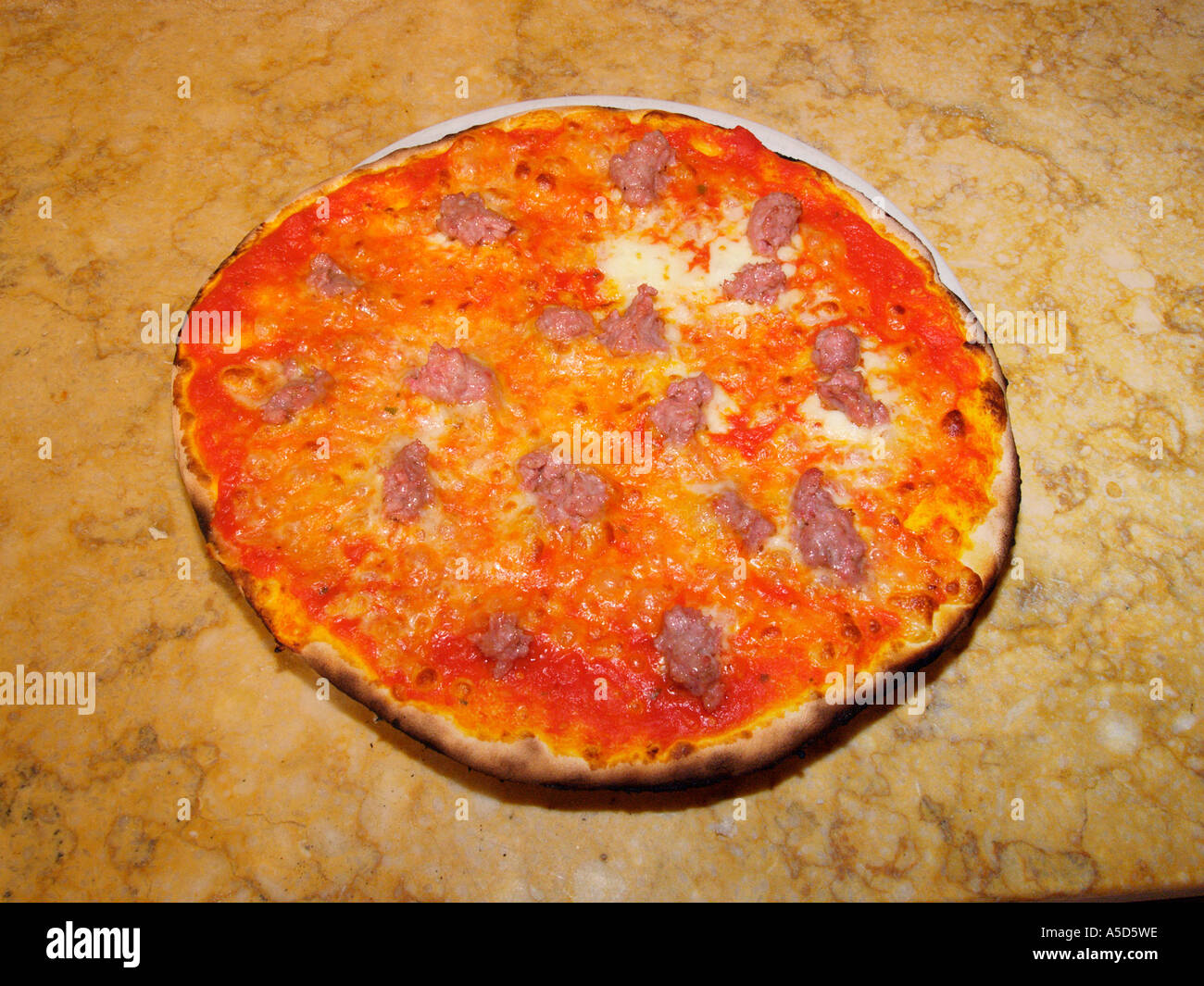 Roman style pizza hi-res stock photography and images - Alamy