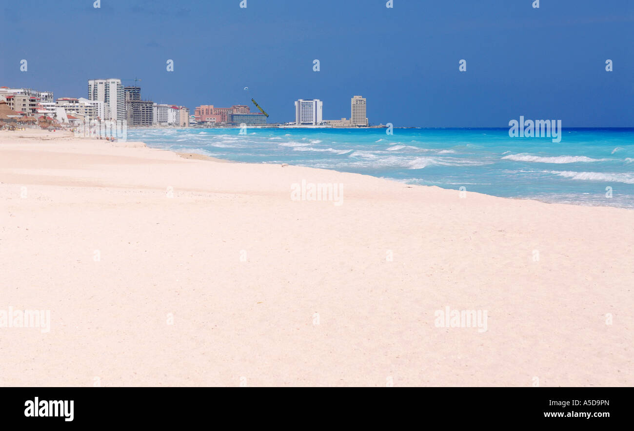Cancun playa marlin hi-res stock photography and images - Alamy