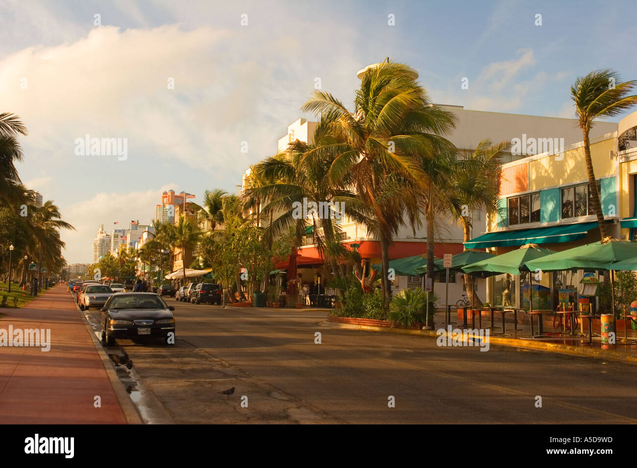 Drive in the beach hi-res stock photography and images - Alamy