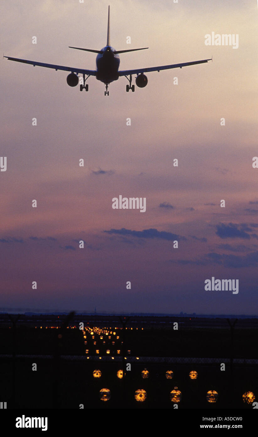 Airplane shot flying over night hi-res stock photography and images - Alamy