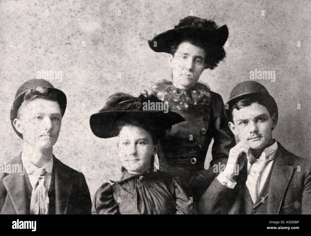 Victorian ladies hi-res stock photography and images - Alamy