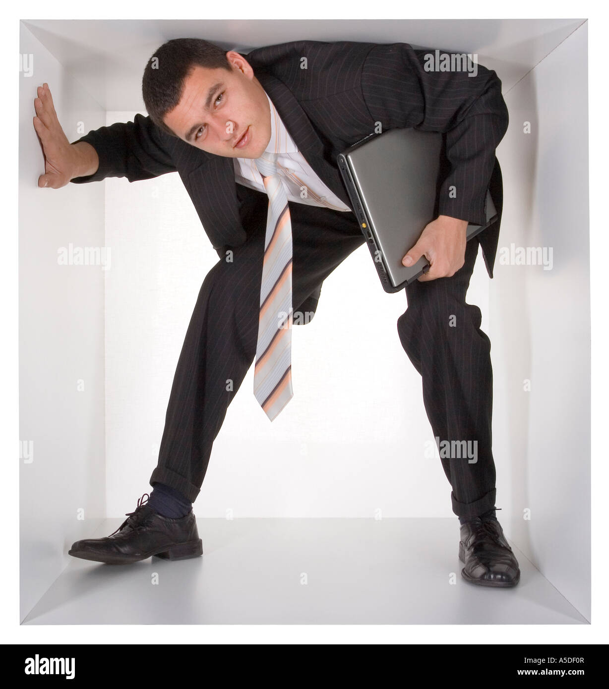 Cramped office workplace hi-res stock photography and images - Alamy