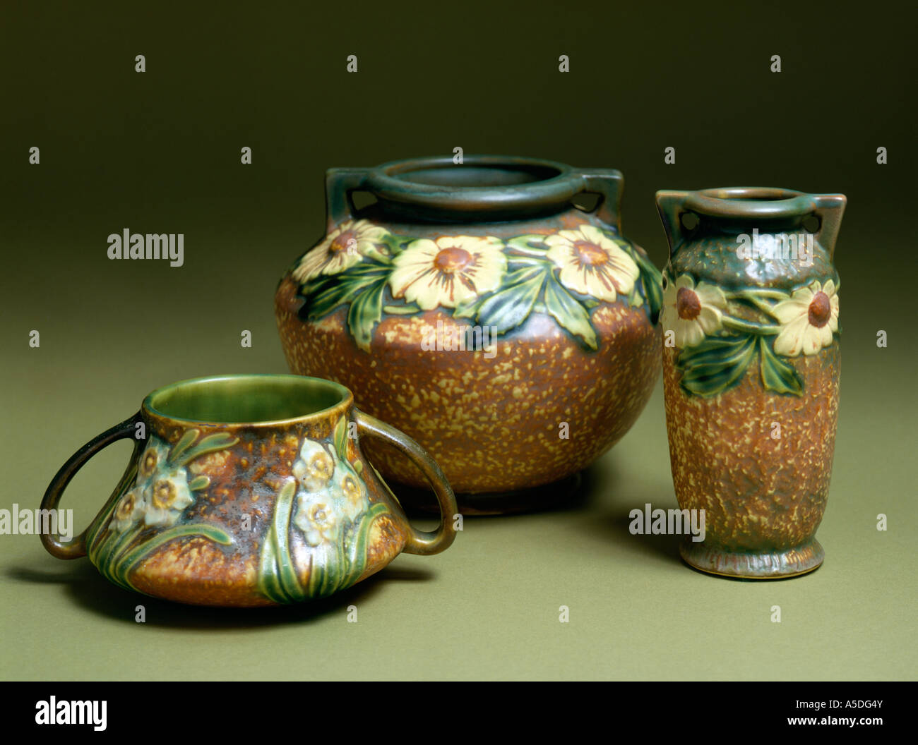 Jardinière pottery hi-res stock photography and images - Alamy