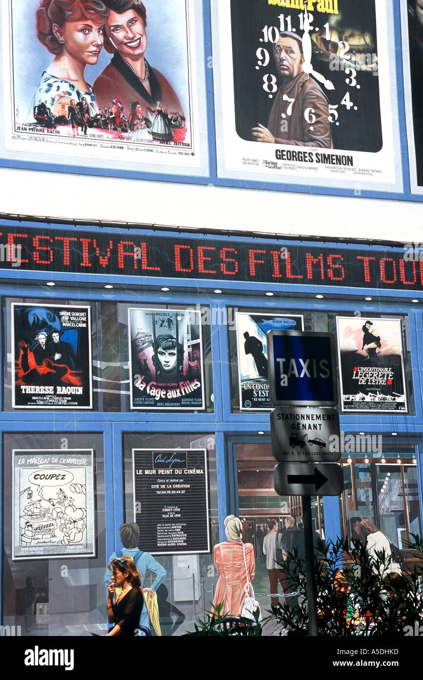 Cinema a lyon hi-res stock photography and images - Alamy
