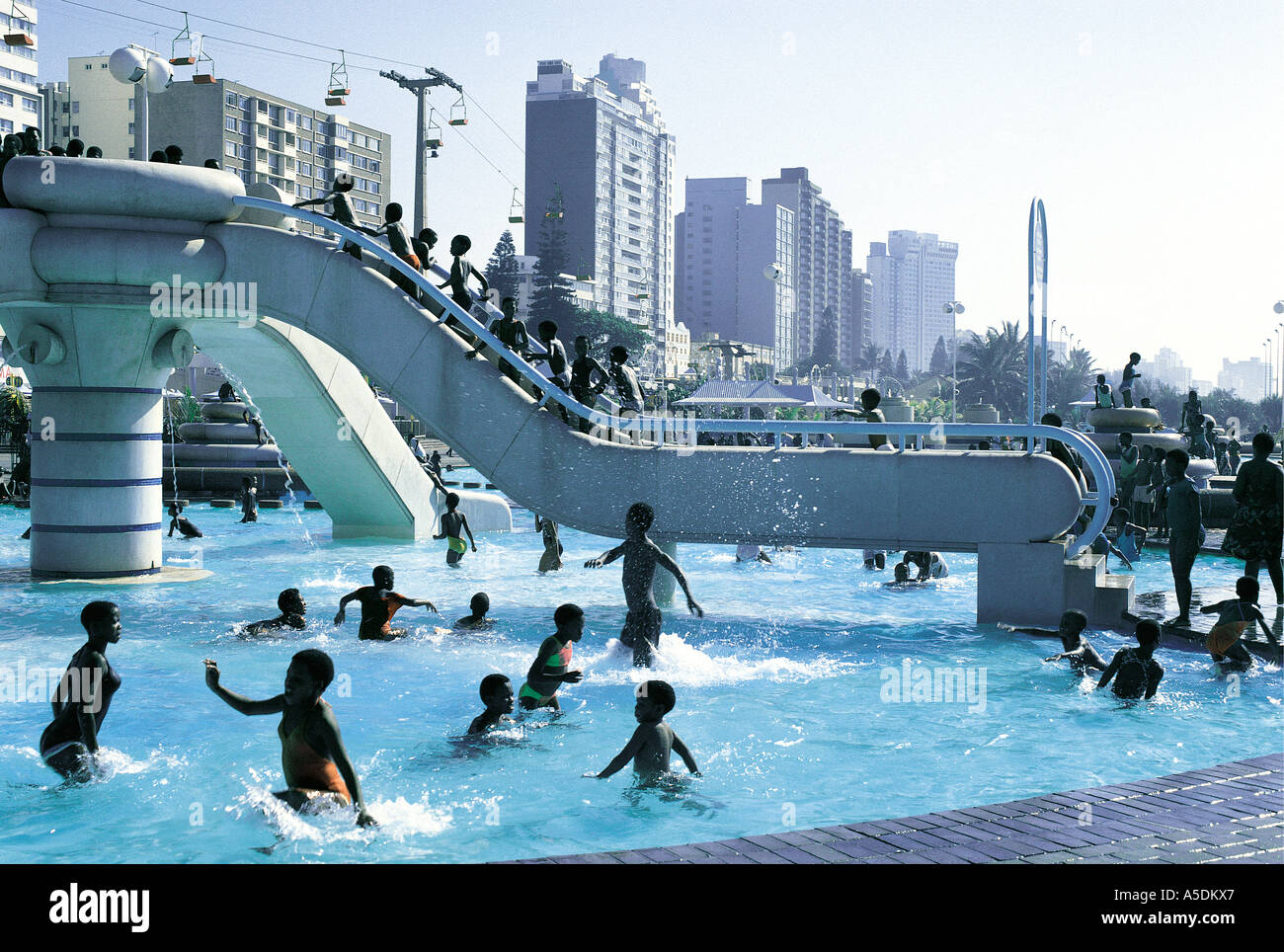 South africa durban swimming pool hi-res stock photography and images ...