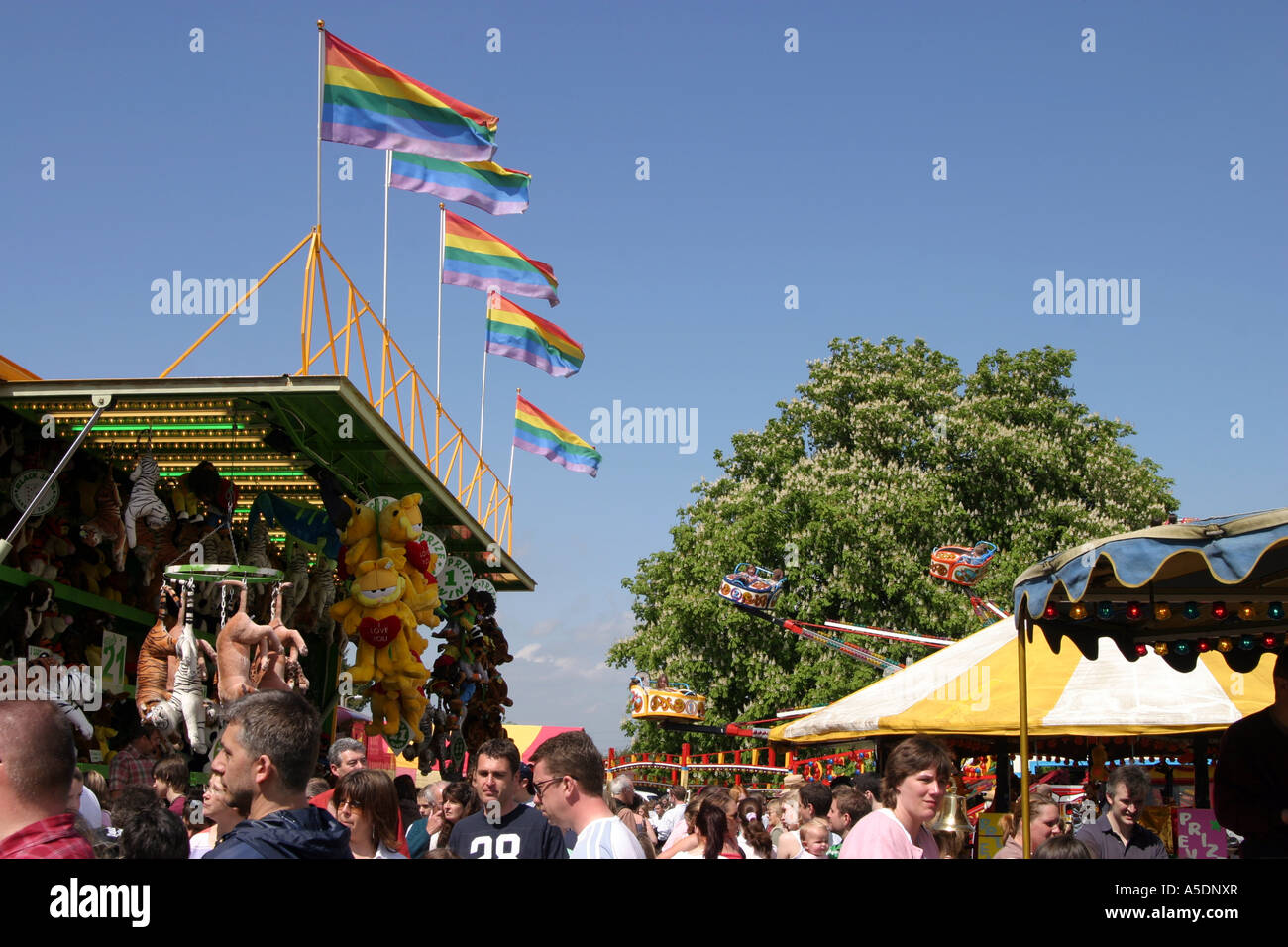 Stalls fair hi-res stock photography and images - Alamy
