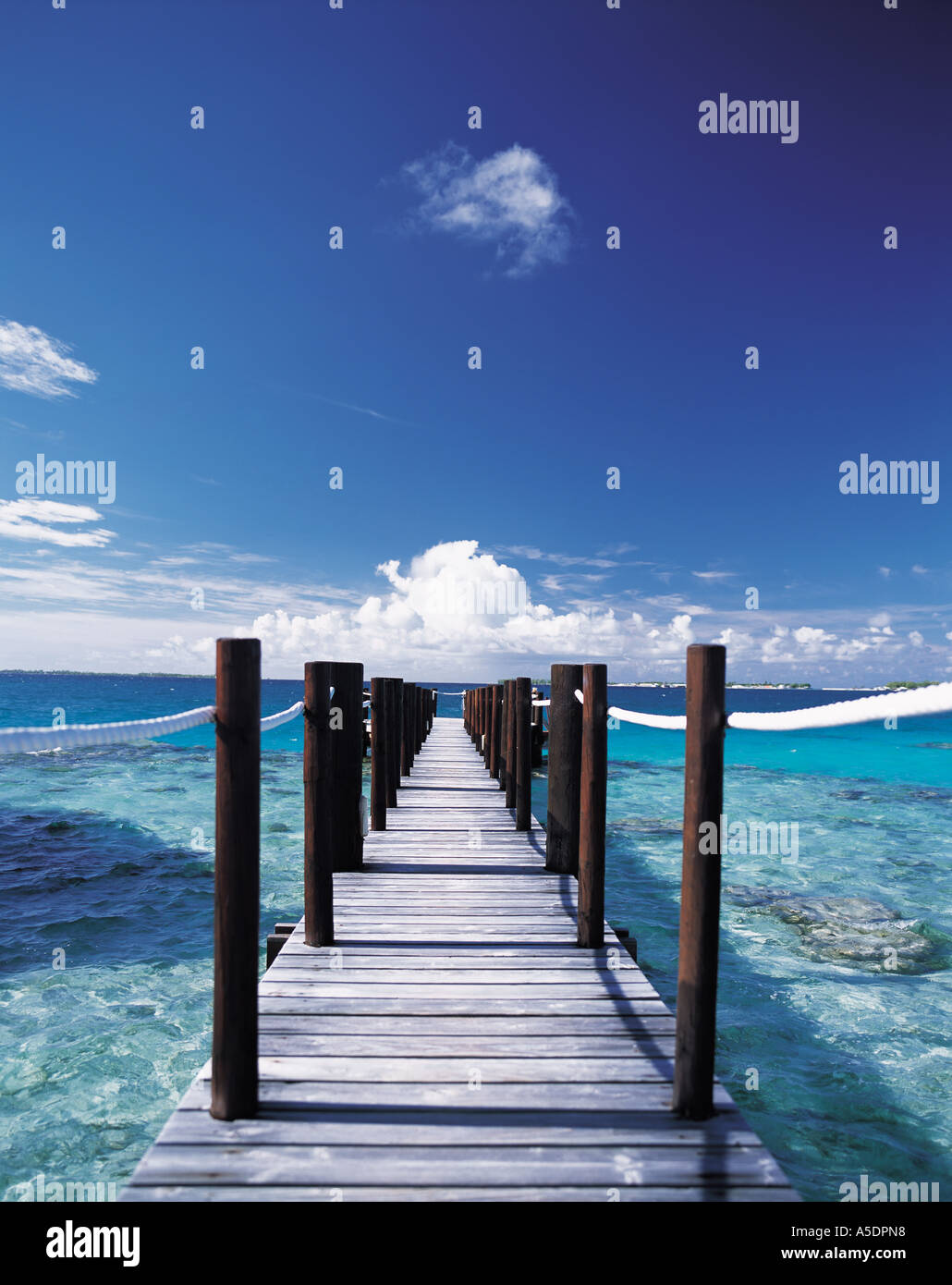 Manihi island hi-res stock photography and images - Alamy