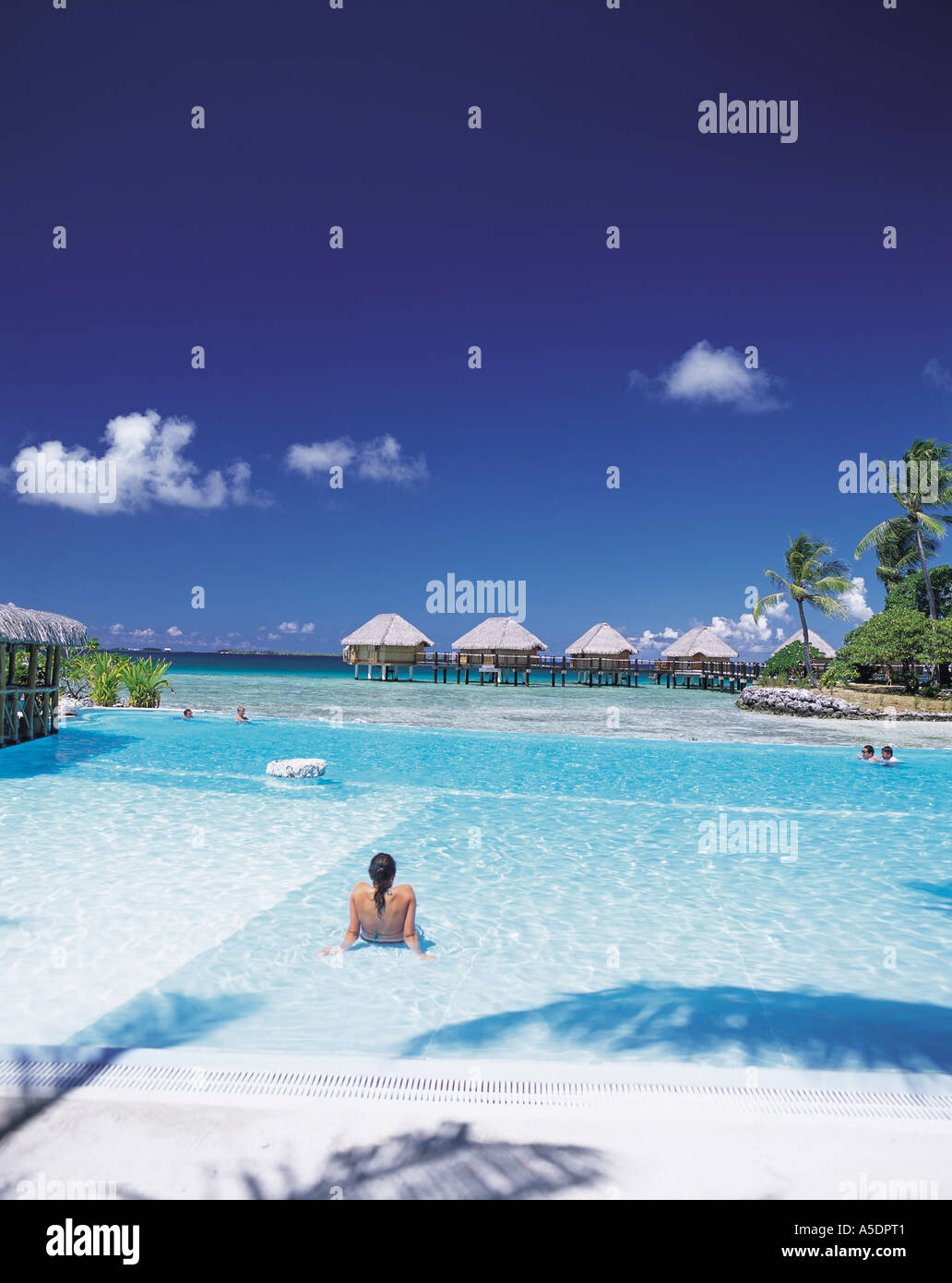 Manihi island hi-res stock photography and images - Alamy