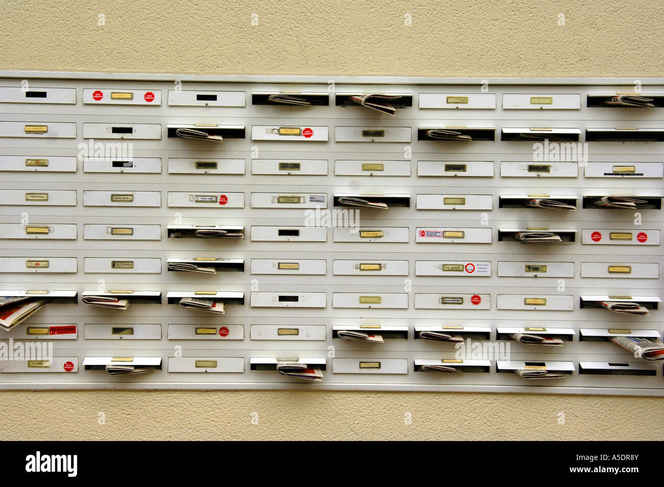 Junkmail hi-res stock photography and images - Alamy