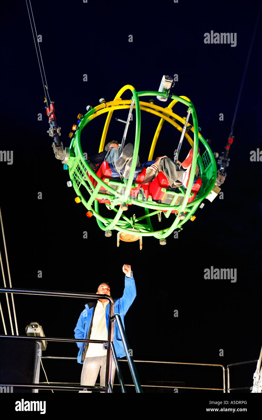 Bungee ride hi-res stock photography and images - Alamy