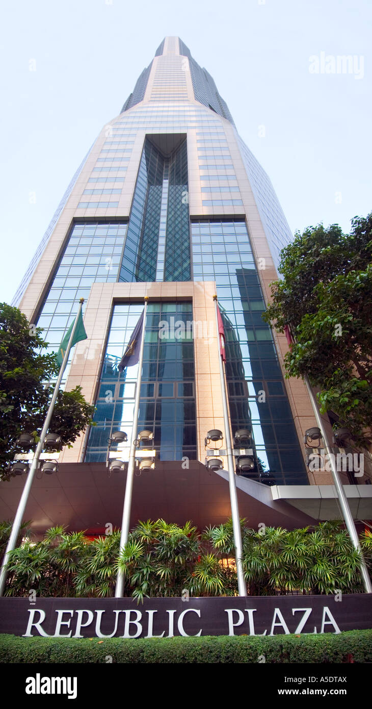 REPUBLIC PLAZA BUILDING at Raffles Place the financial heart of ...