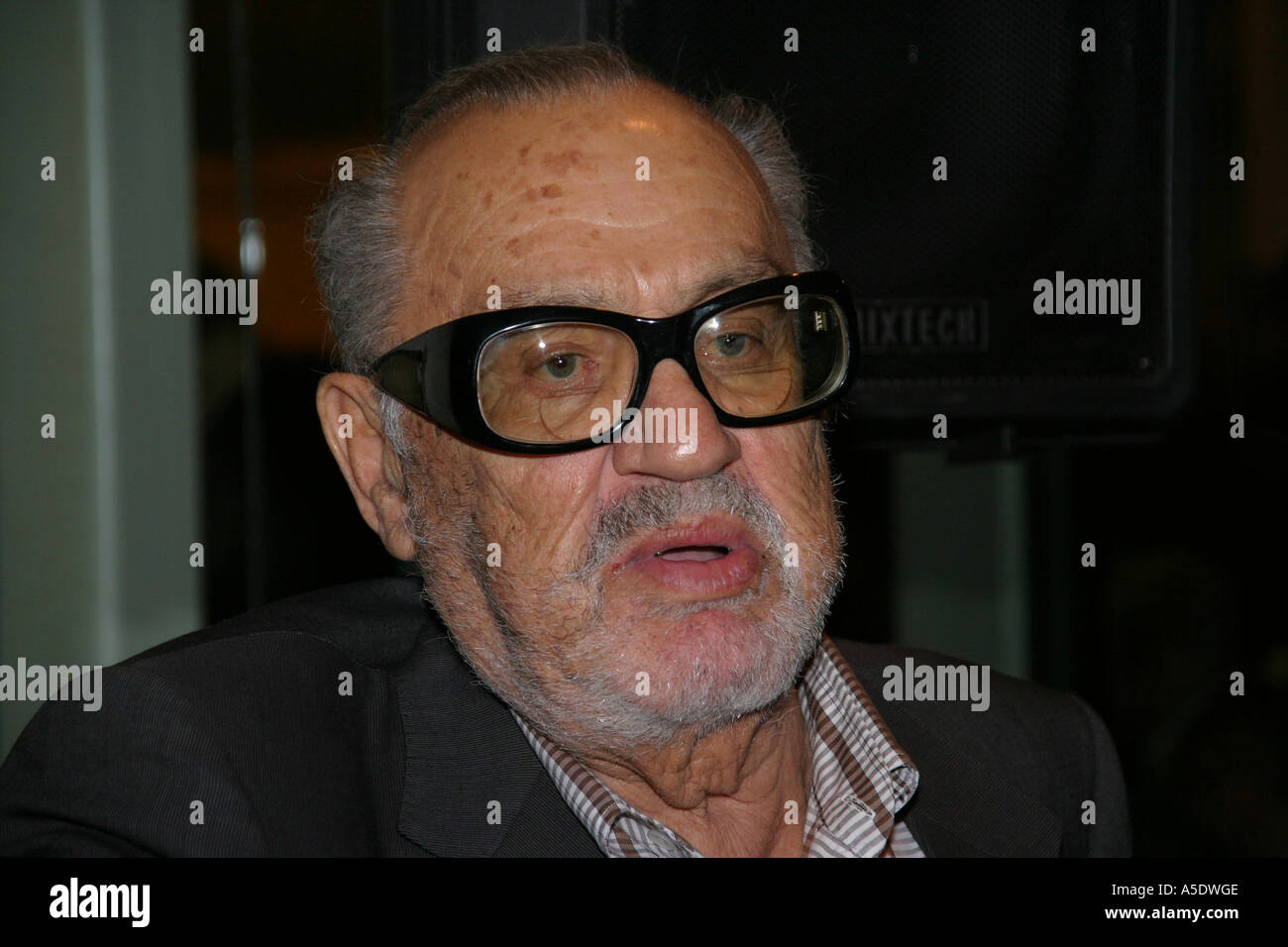 Shipping magnate hi-res stock photography and images - Alamy