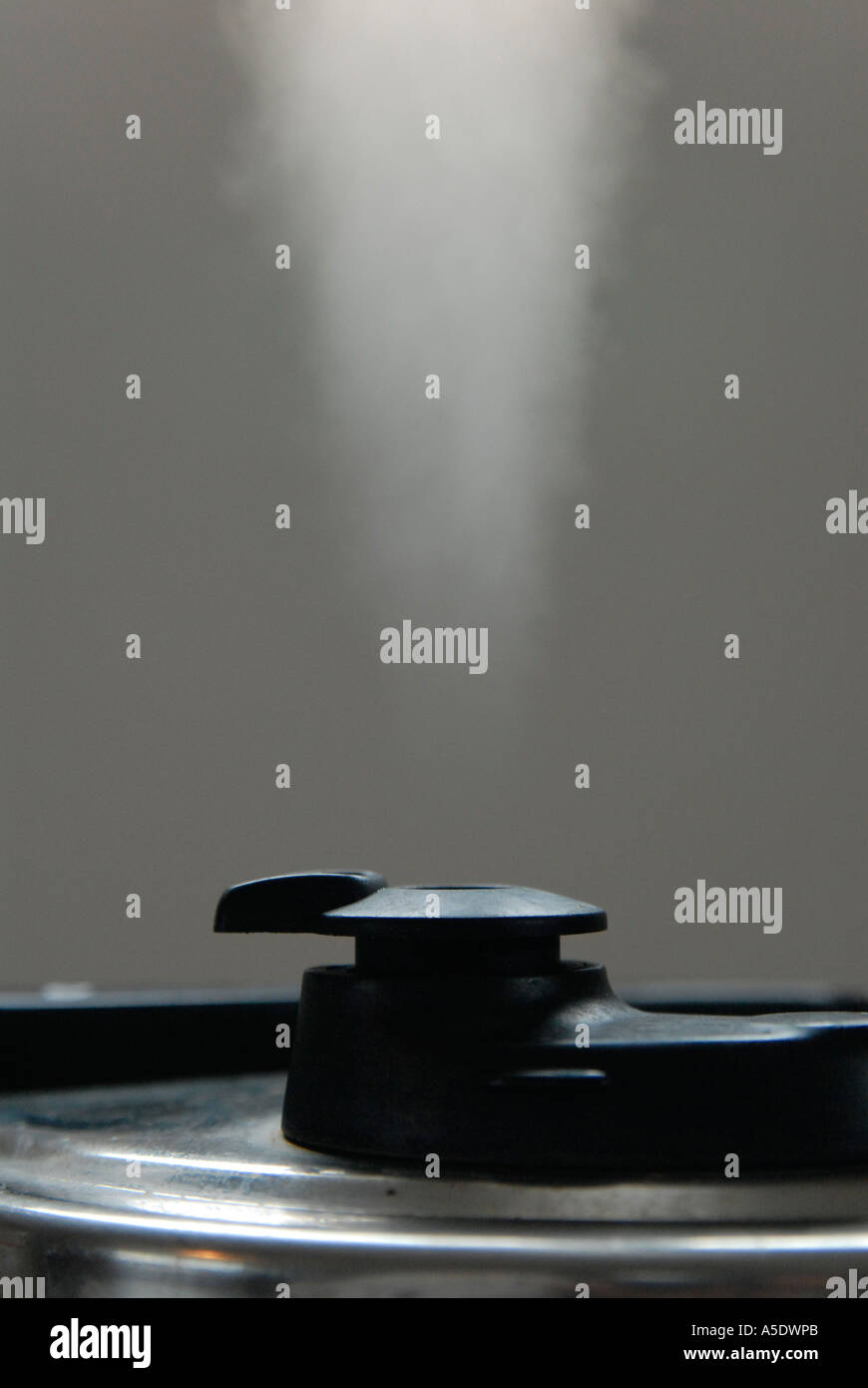 Steam off water hi-res stock photography and images - Alamy