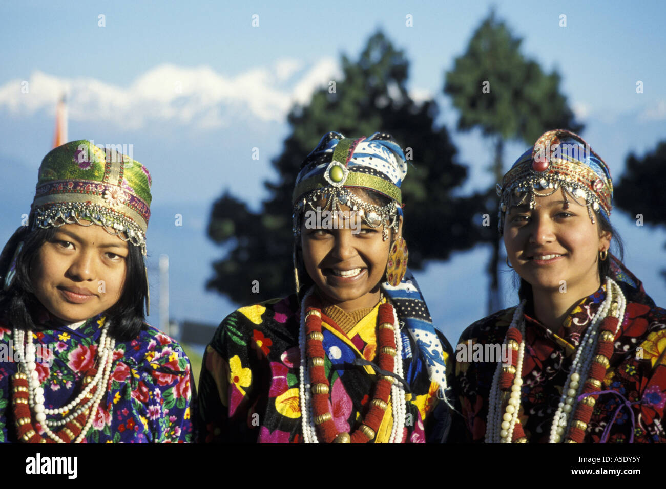 Darjeeling-girls in traditional clothing, India Stock Photo - Alamy