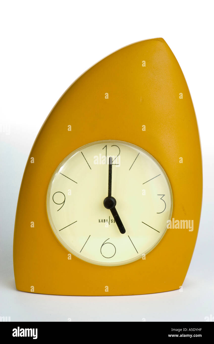5 clock hi-res stock photography and images - Alamy