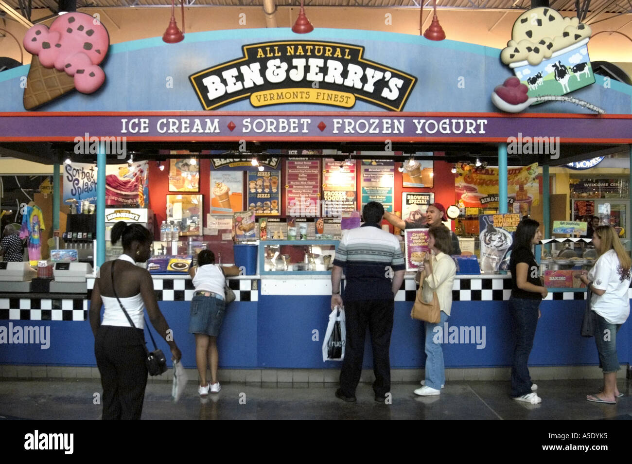Ben & Jerry's, Mall Stock Photo - Alamy