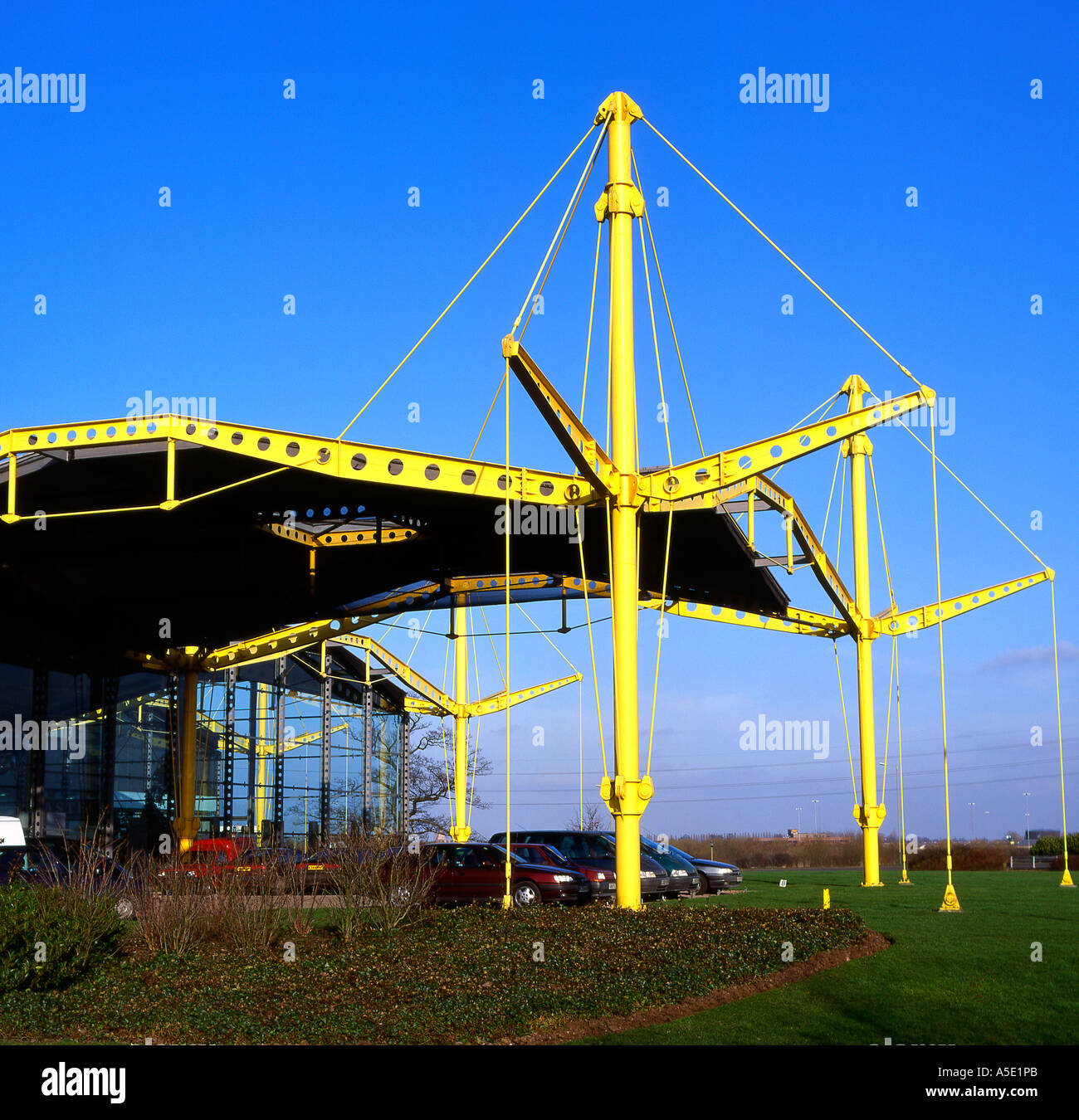 Commercial Building "Renault Showroom' in Swindon Wiltshire England ...