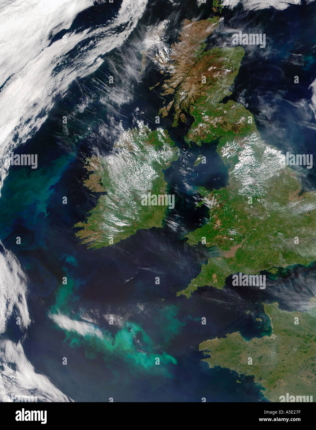 Satellite Image of The United Kingdom Earth from Space Stock Photo - Alamy