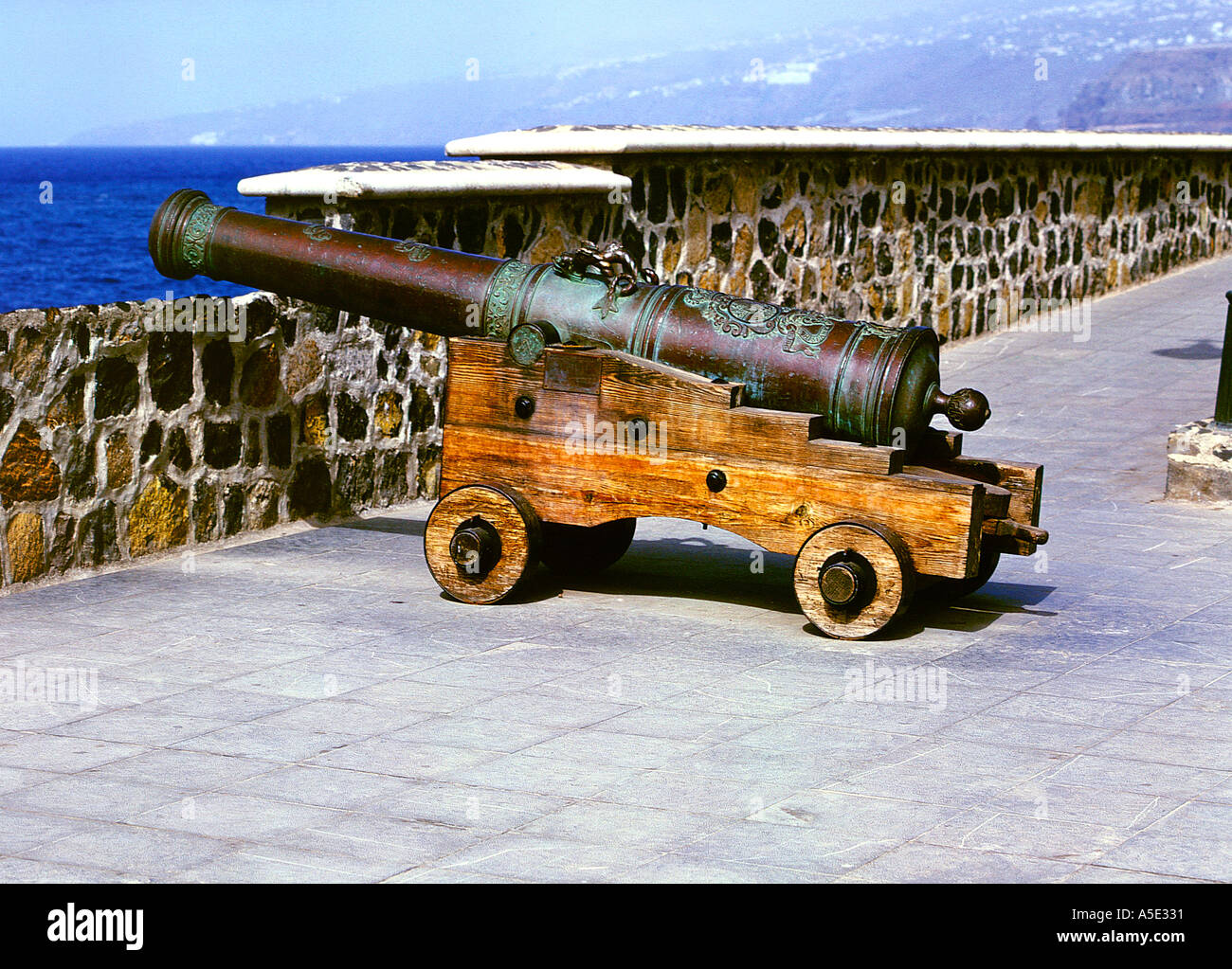 Gun on the fortress in Puerto Cruz Stock Photo - Alamy
