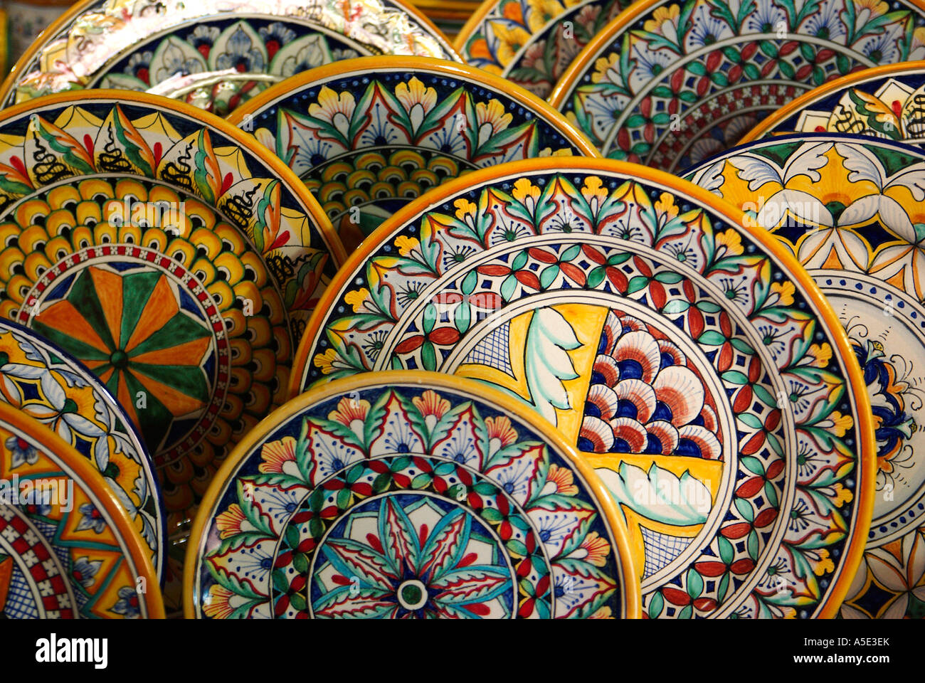 Deruta Italy: Glazed hand painted decorated plates from the Umbrian ...