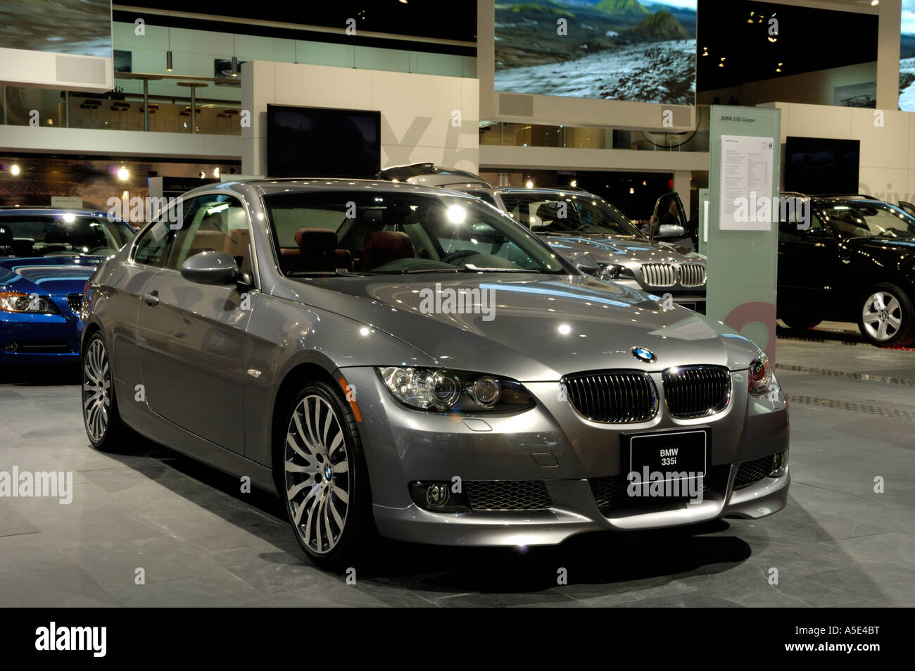 2007 BMW 335i sedan at the 2007 North American International Auto Show ...