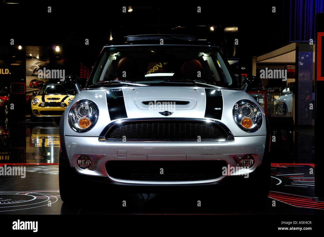 2007 MINI Cooper S at the North American International Auto Show in ...