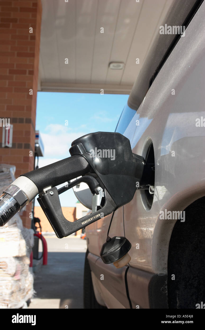 Gasoline car usage hi-res stock photography and images - Alamy
