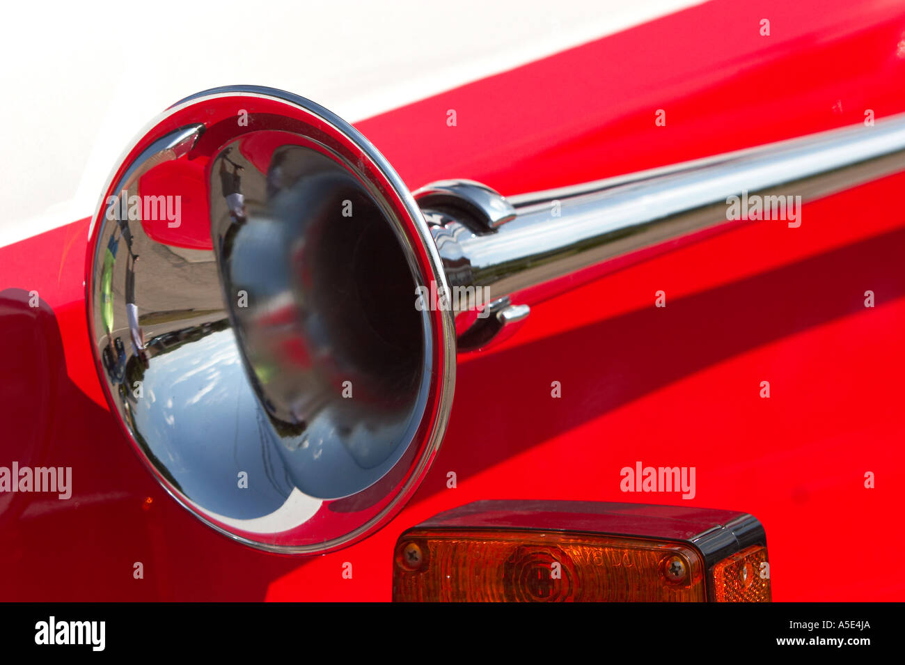 Fireman horn hi-res stock photography and images - Alamy