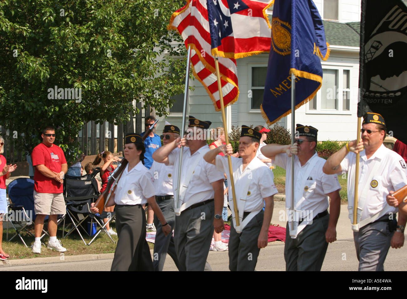 Marching with flags hi-res stock photography and images - Alamy