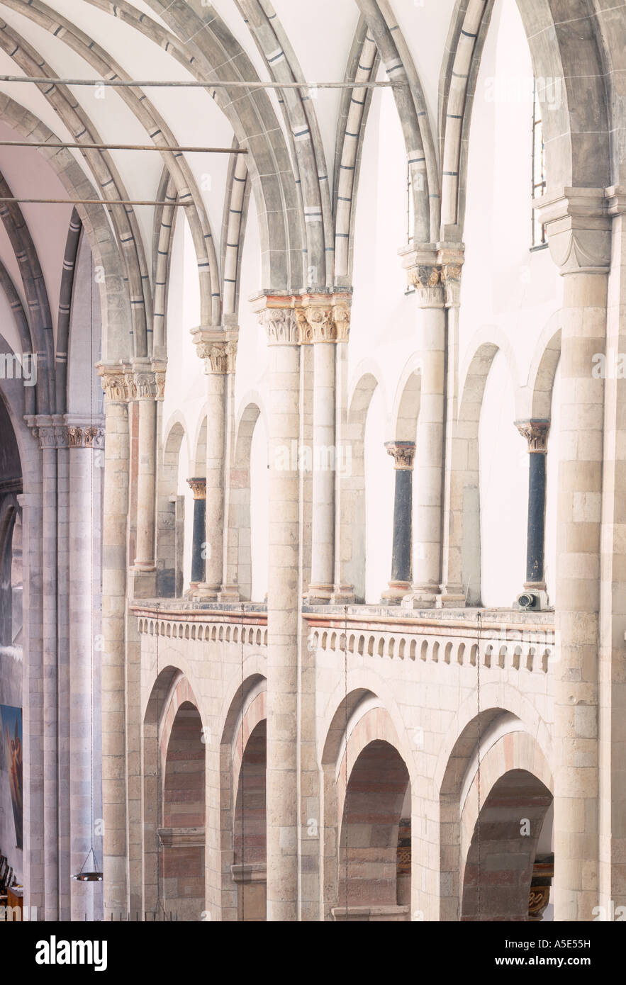 St aposteln koeln hi-res stock photography and images - Alamy