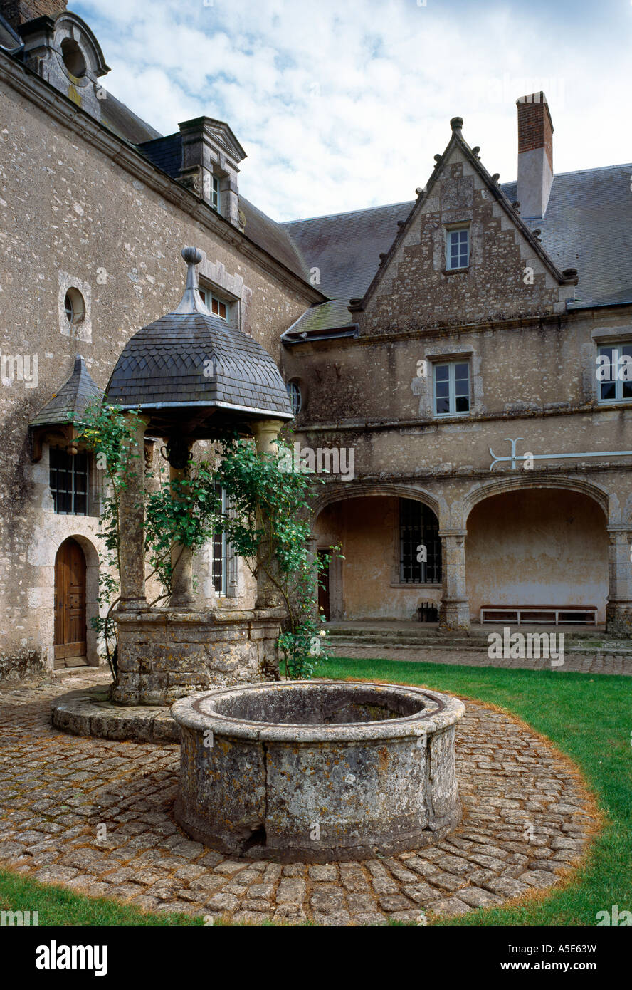 Chateau de talcy france hi-res stock photography and images - Alamy
