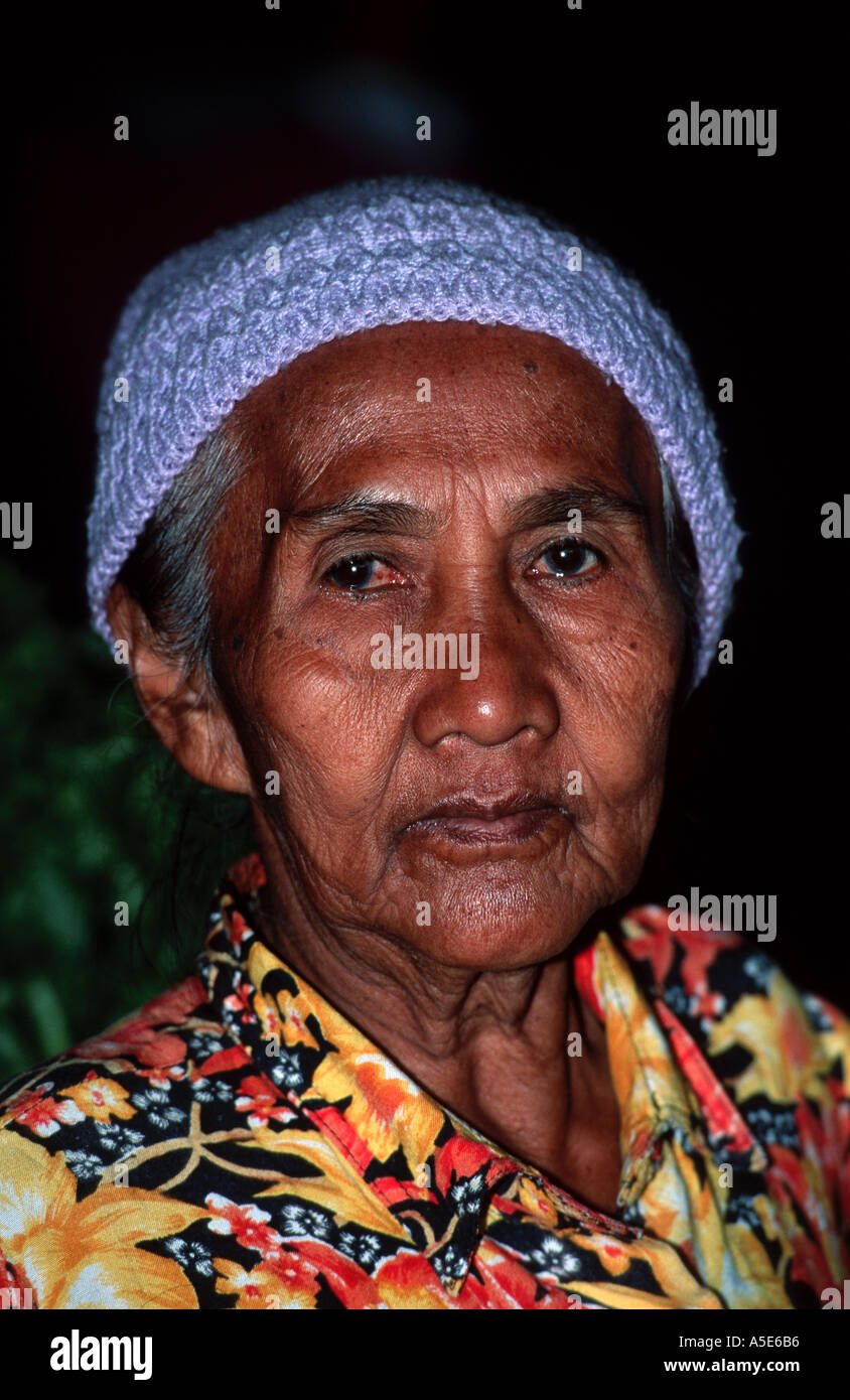Old Balinese Woman Stock Photos & Old Balinese Woman Stock Images - Alamy
