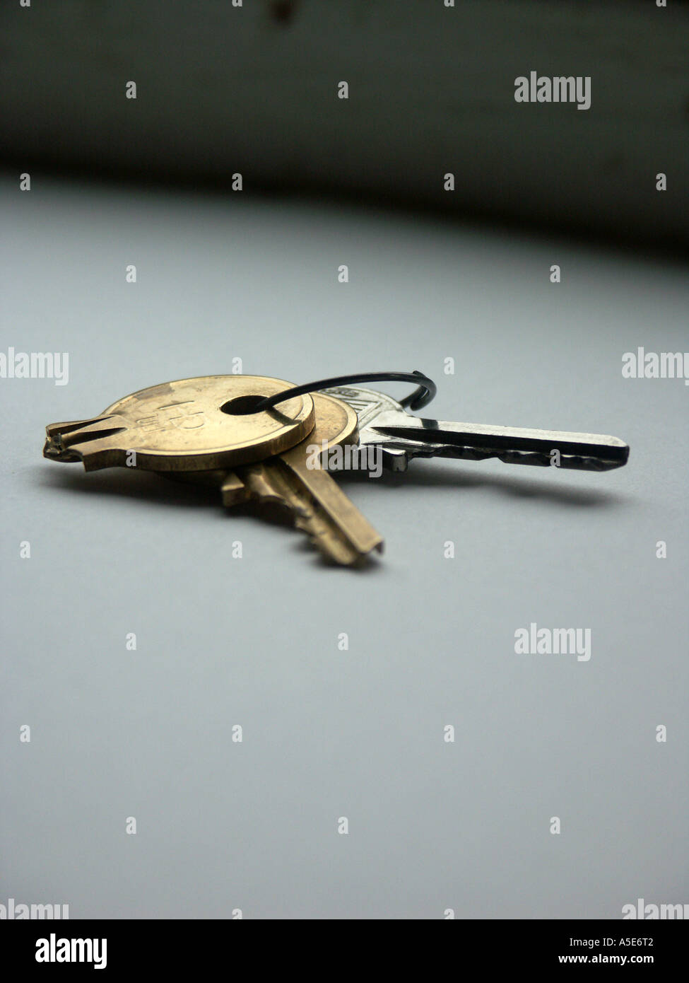 Broken door key on a keyring Stock Photo - Alamy