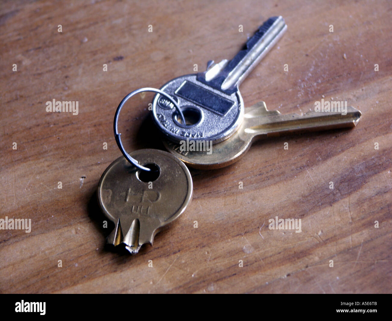 Broken door key on a keyring Stock Photo - Alamy