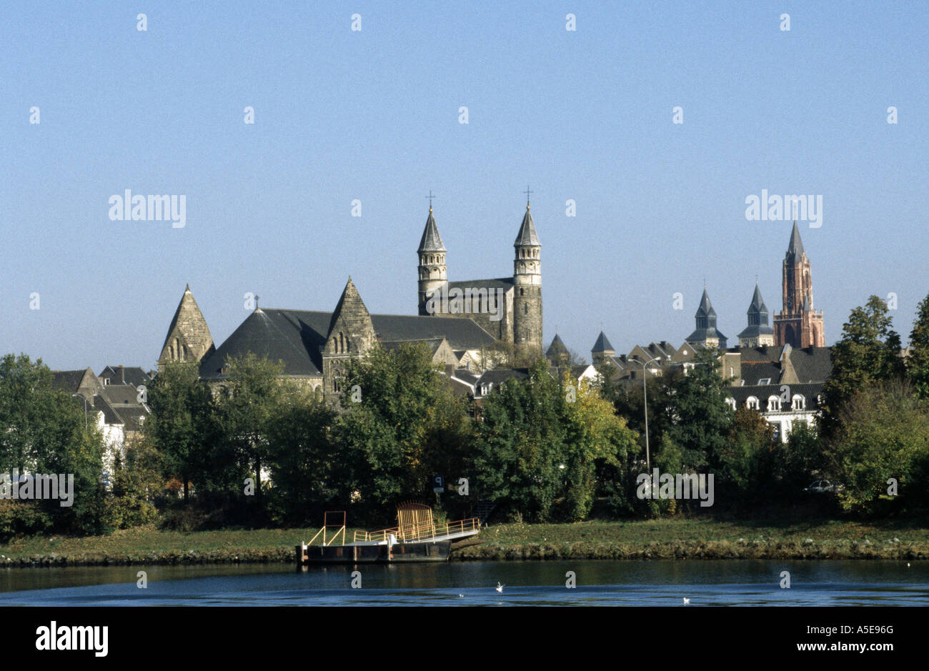 Fluss die maas hi-res stock photography and images - Alamy