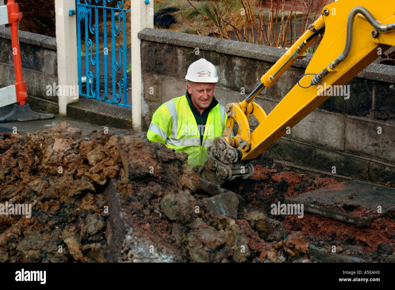 Inspecting trench hi-res stock photography and images - Alamy