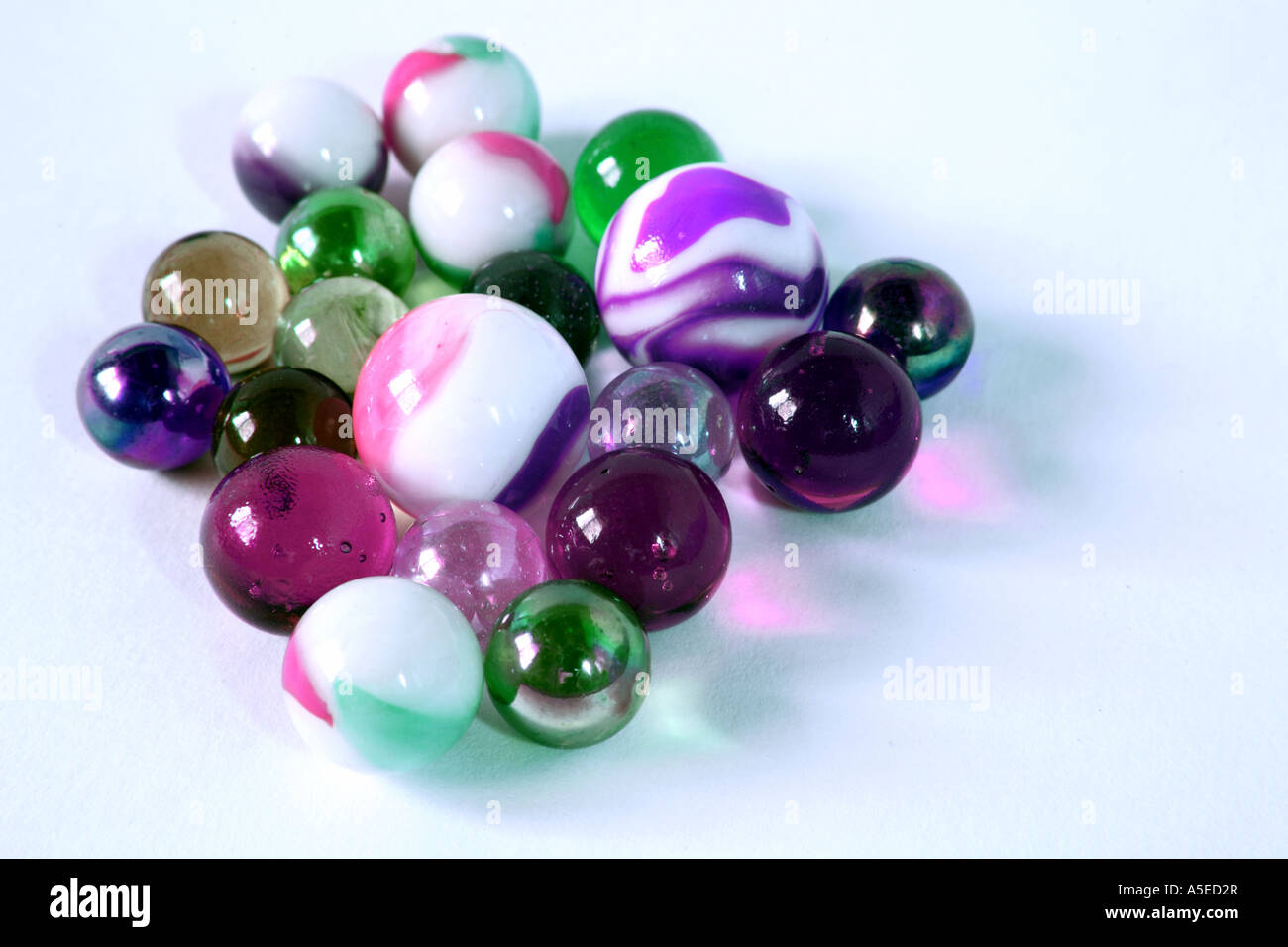 Lots of marbles hi-res stock photography and images - Alamy