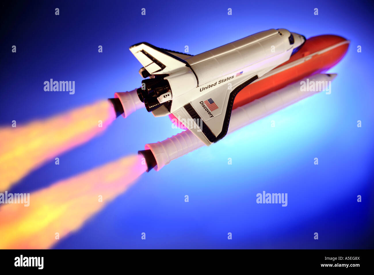 Space shuttle launch color hi-res stock photography and images - Alamy