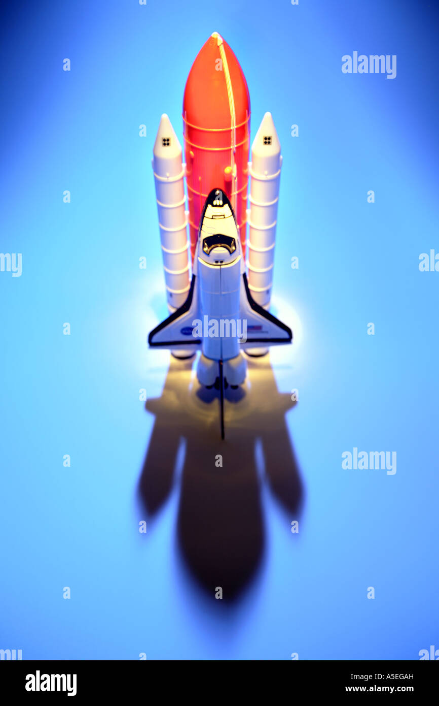 Vertical liftoff hi-res stock photography and images - Alamy