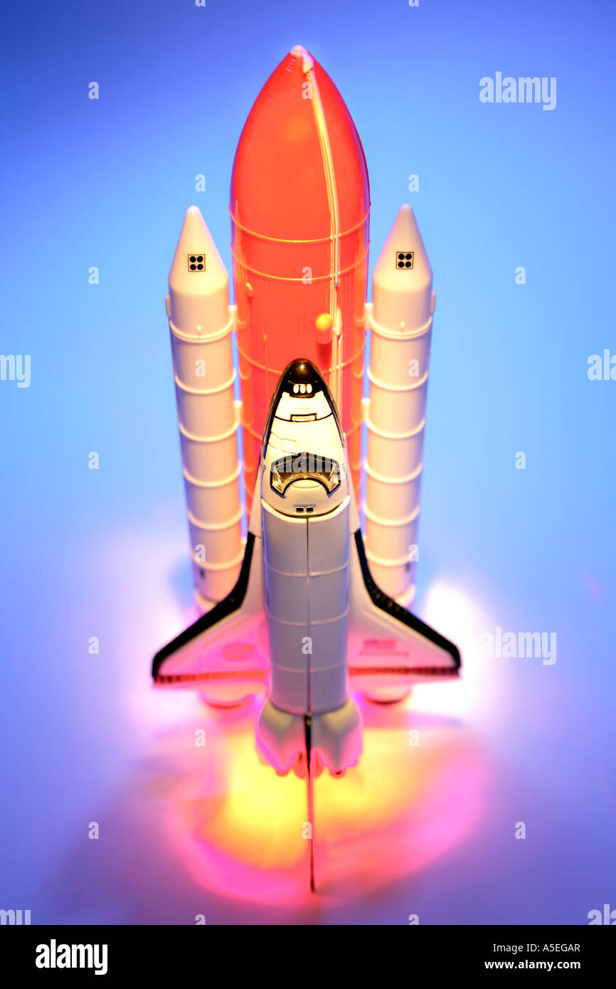 Space shuttle lifting off Stock Photo - Alamy