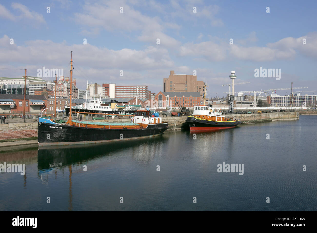 Water sea metal port reflection tranquility Albert Dock ship yacht ...