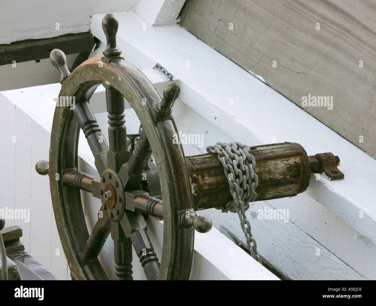 Rubber helm wheel knot hook rope peg line cord hawser lanyard schooner ...