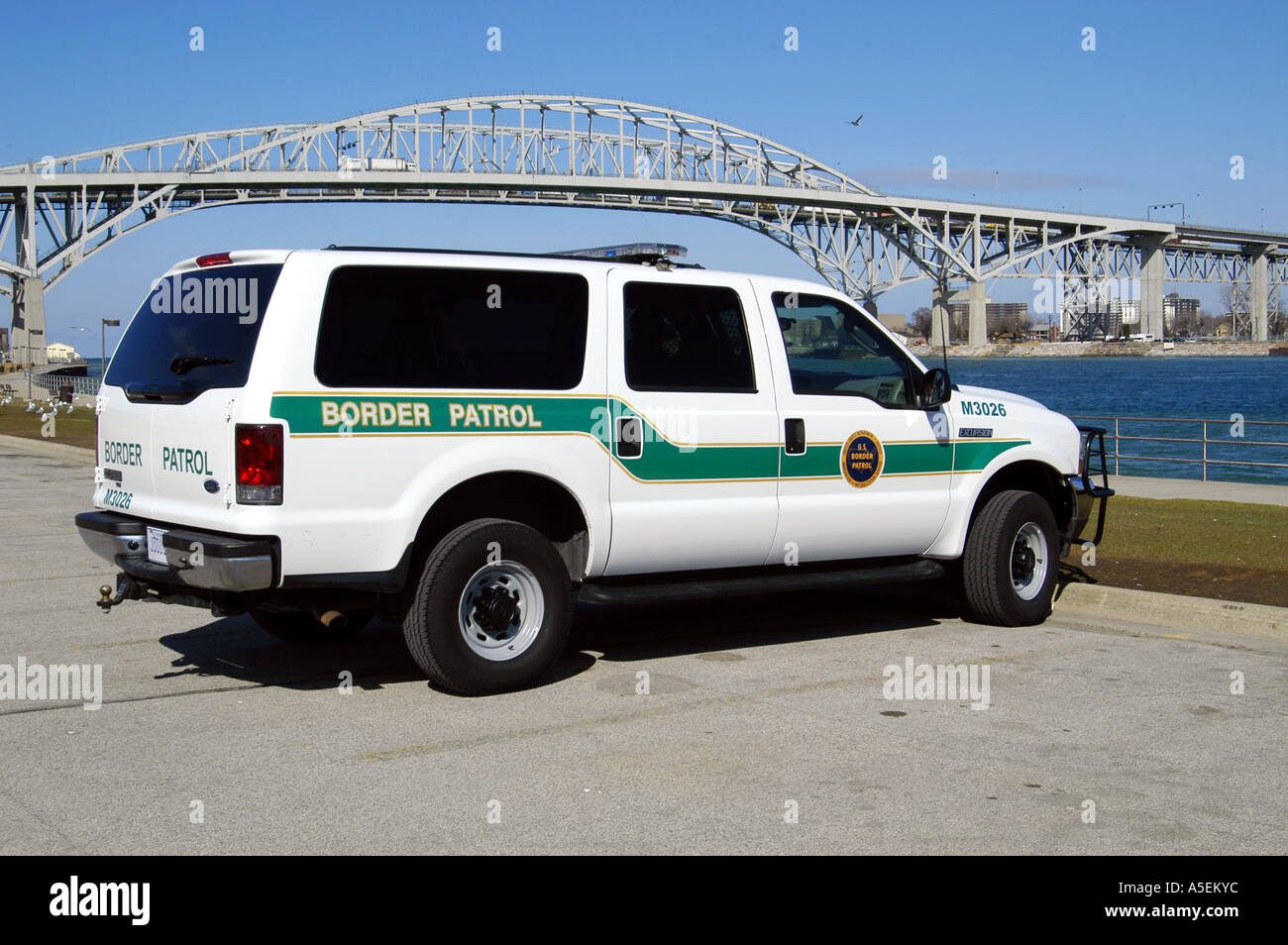 US Border Patrol SUV sitting near shore of St. Clair River, Blue Water ...