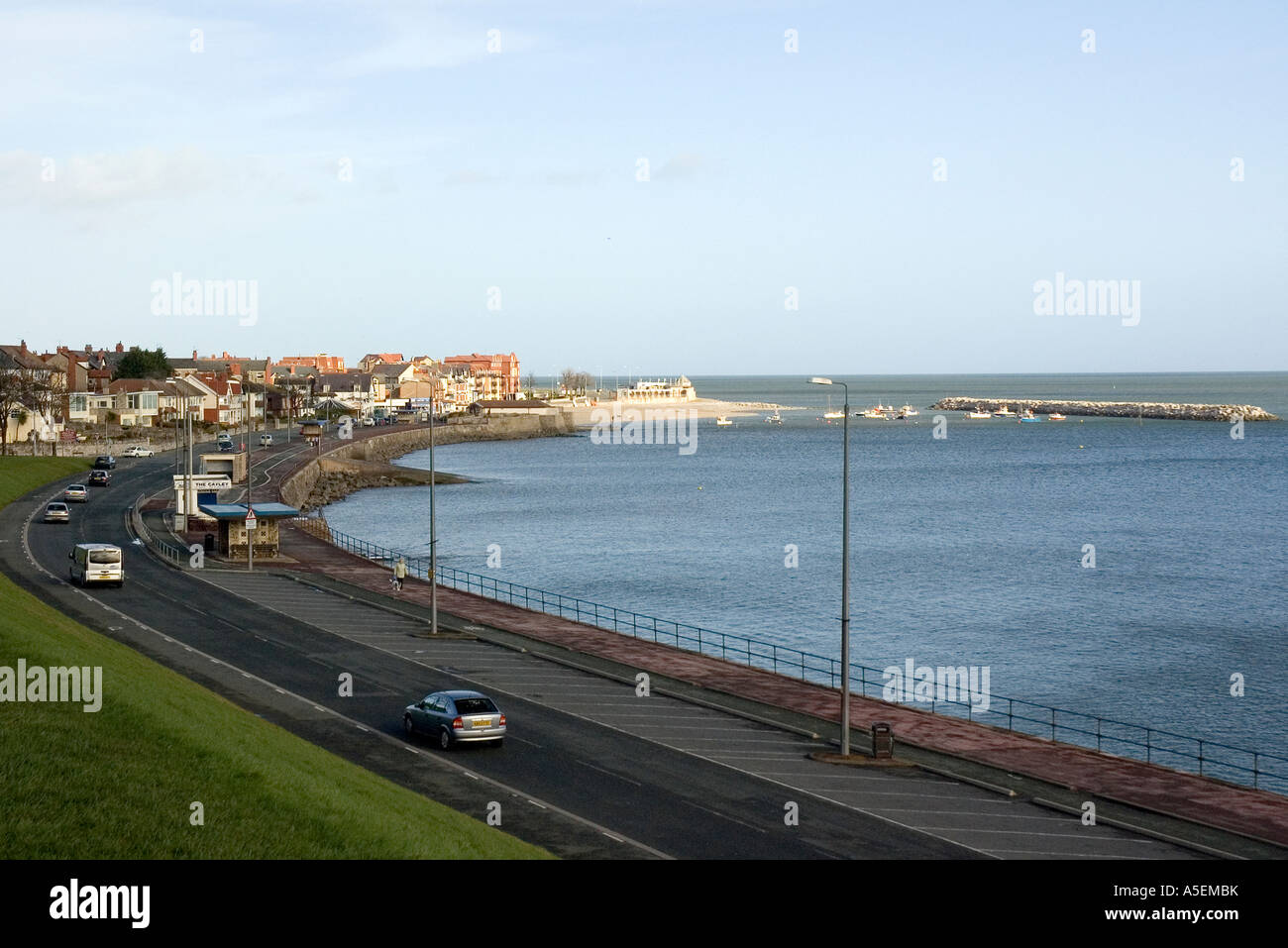 Promenade Colwyn Bay Stock Photo - Alamy