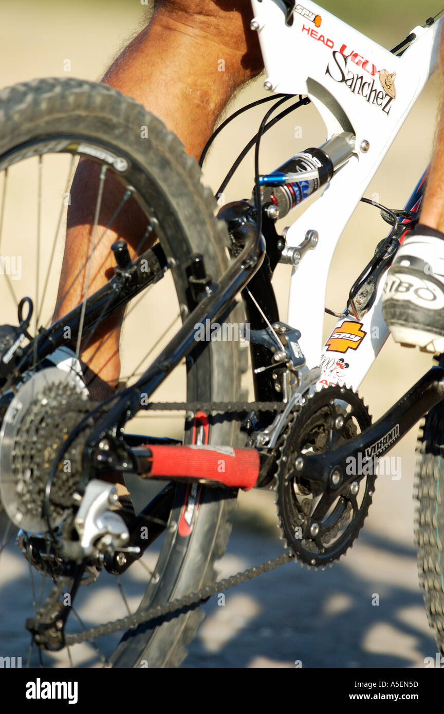 bicycle wheel pedal and chain Stock Photo - Alamy