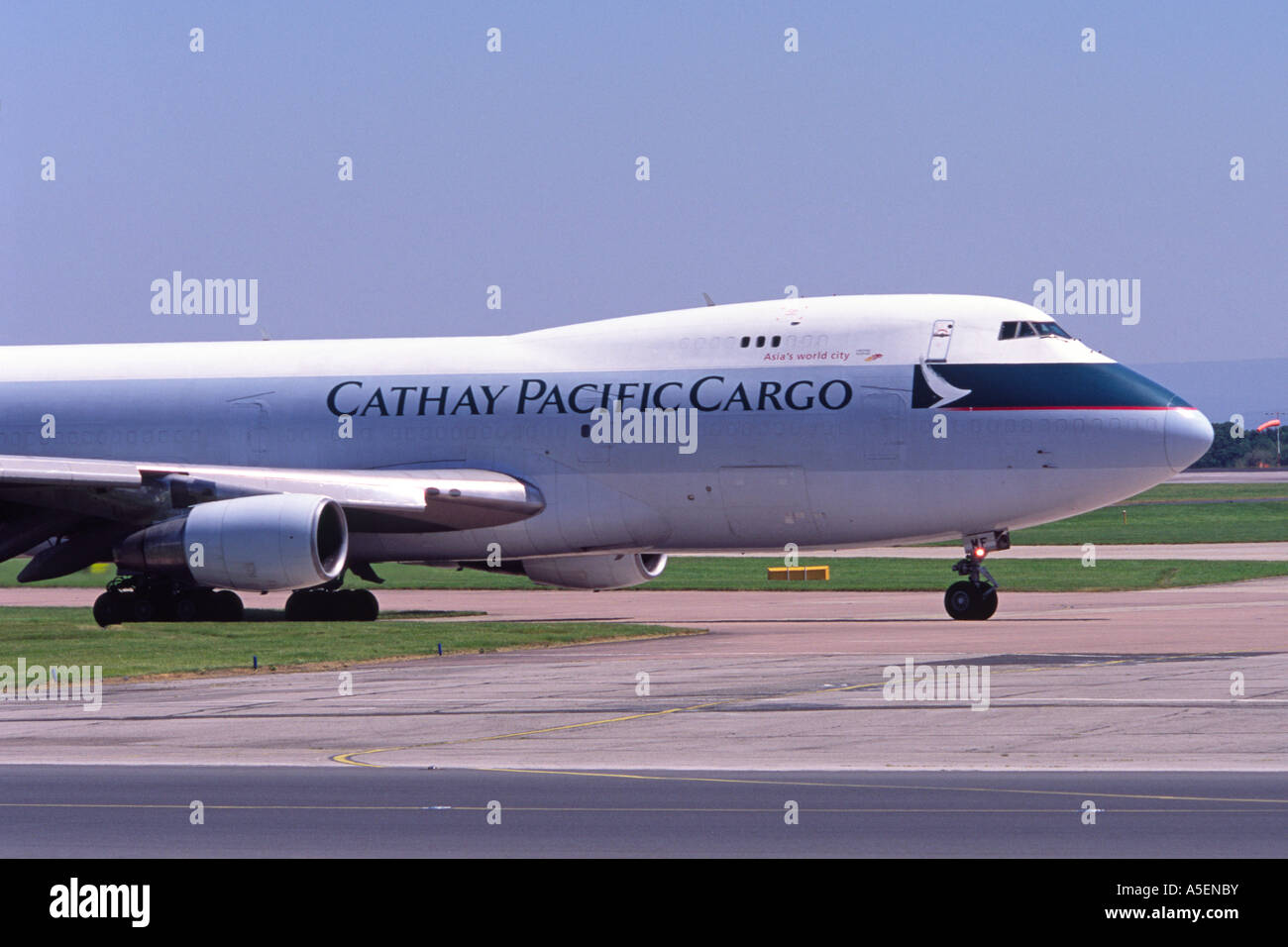 Boeing 747 operated by Cathay Pacific Cargo Stock Photo - Alamy