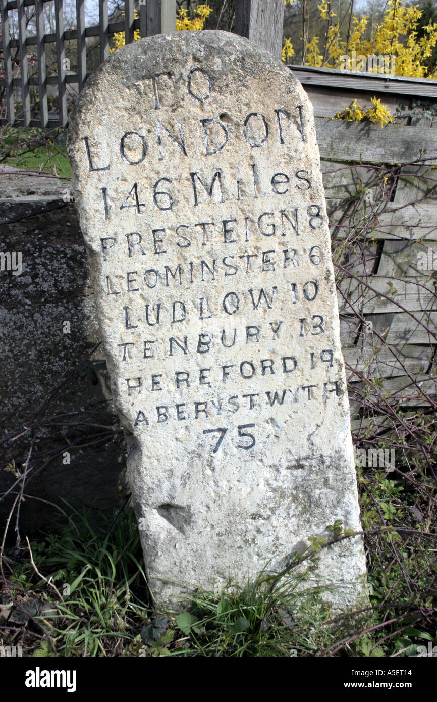 Mortimers cross hi-res stock photography and images - Alamy