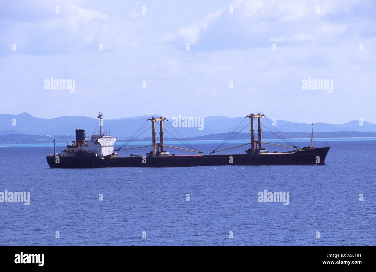 Japanese boat hi-res stock photography and images - Alamy