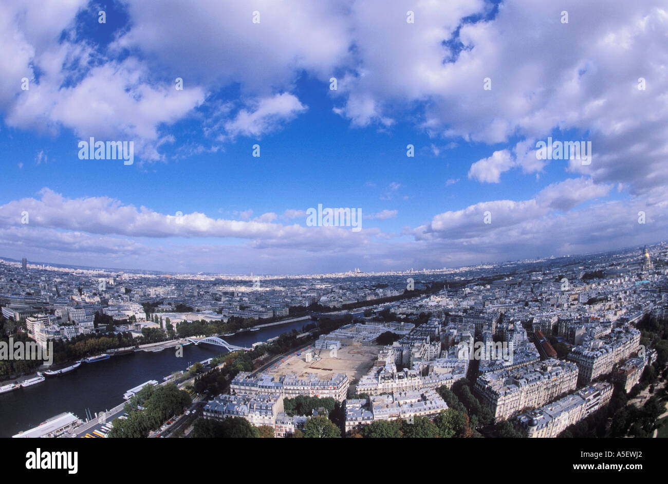Paris overview city hi-res stock photography and images - Alamy