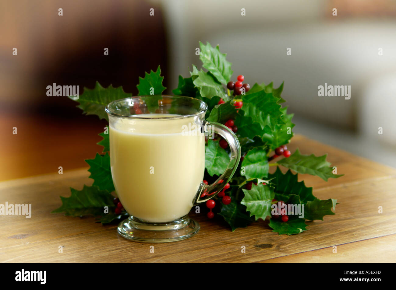 Eggnog christmas holly hi-res stock photography and images - Alamy